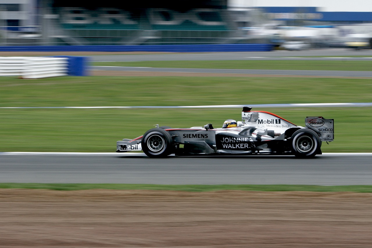 F1 Tech: The Glorious V8 Era in F1 - F1 BLAST - Home of F1 news and stories