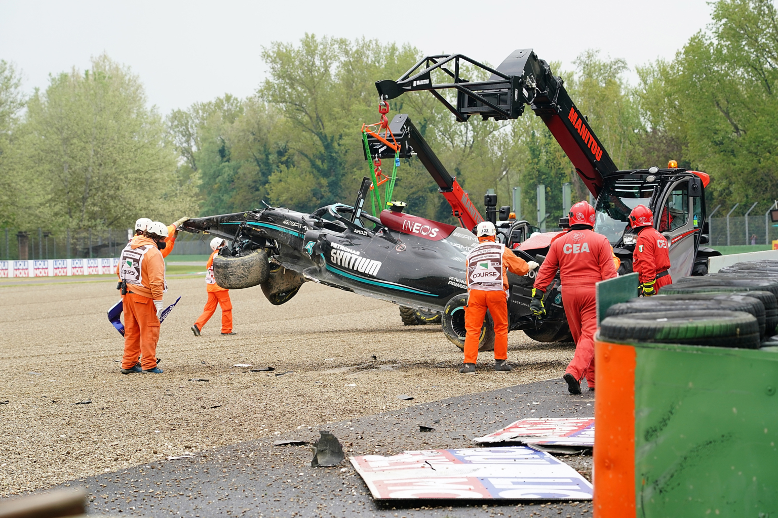 Who are the marshals in f1 and how to become one: The Ultimate Guide ...